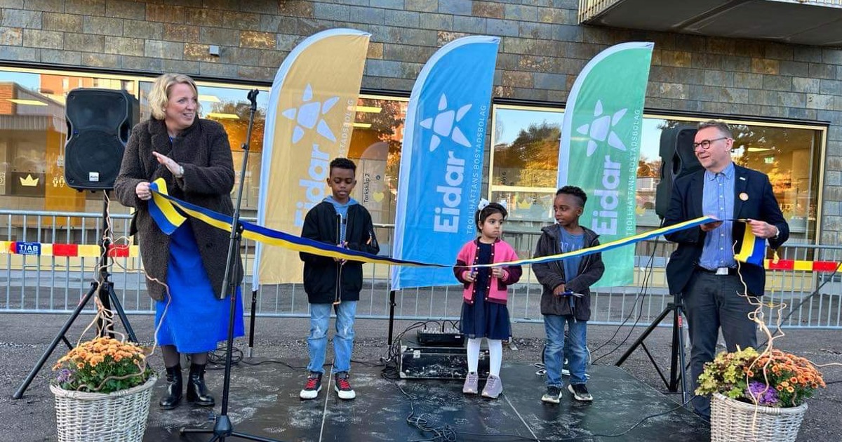 Invigning av Kvarteret Hackan på Kronogården | Eidar.se